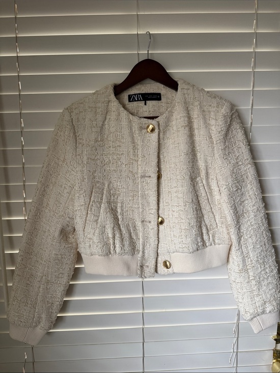 Zara | Jackets & Coats | Zara Cream Textured Tweed Cropped Jacket With ...